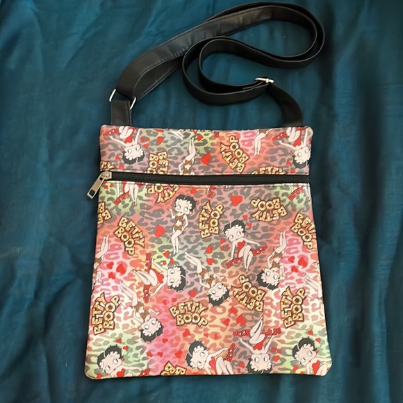 Sasha Fabiani | Bags | Vintage Betty Boop Crossover Bag Genuine Leather ...